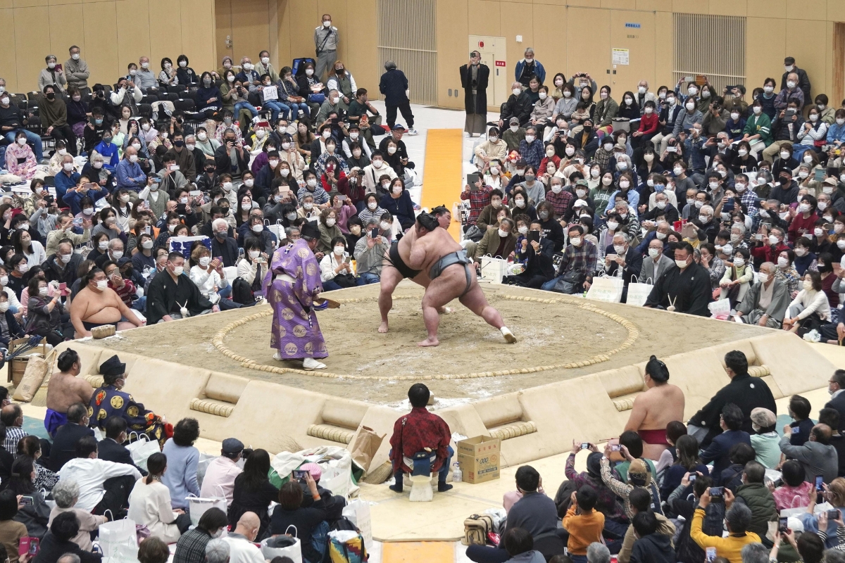 6 Grand Sumo Tournaments in Japan [2025 & 2026]