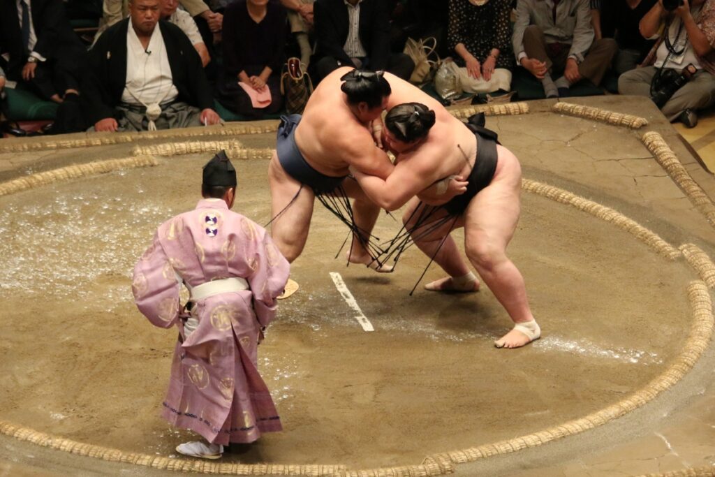 The Diet of Sumo Wrestlers: Myths, Facts & What They Eat
