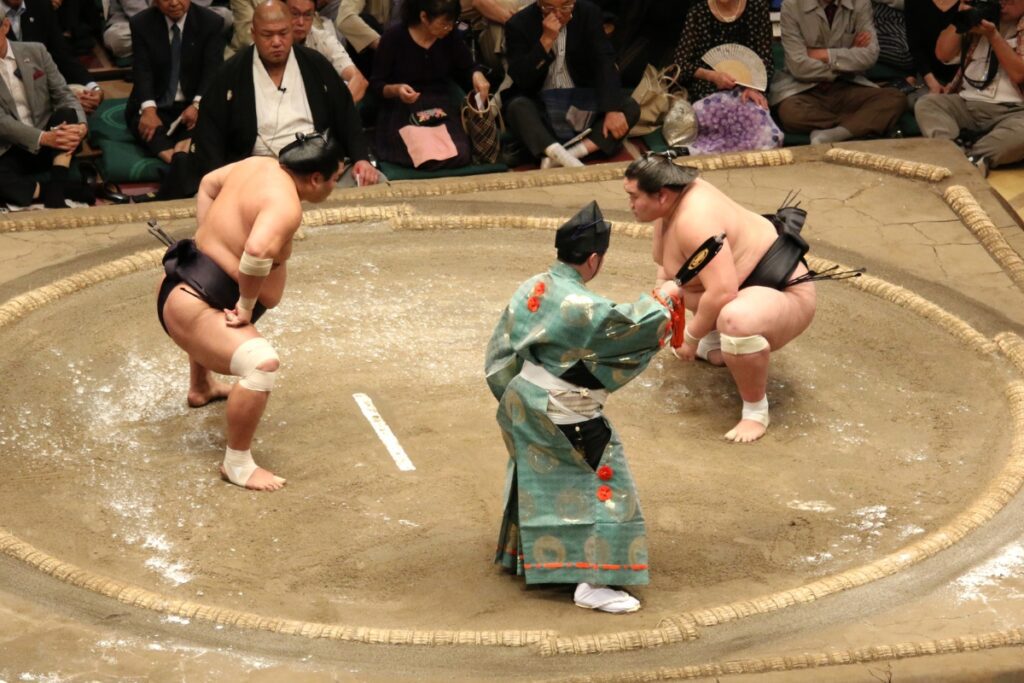 Sumo Rules Explained: So You Know What’s Really Happening